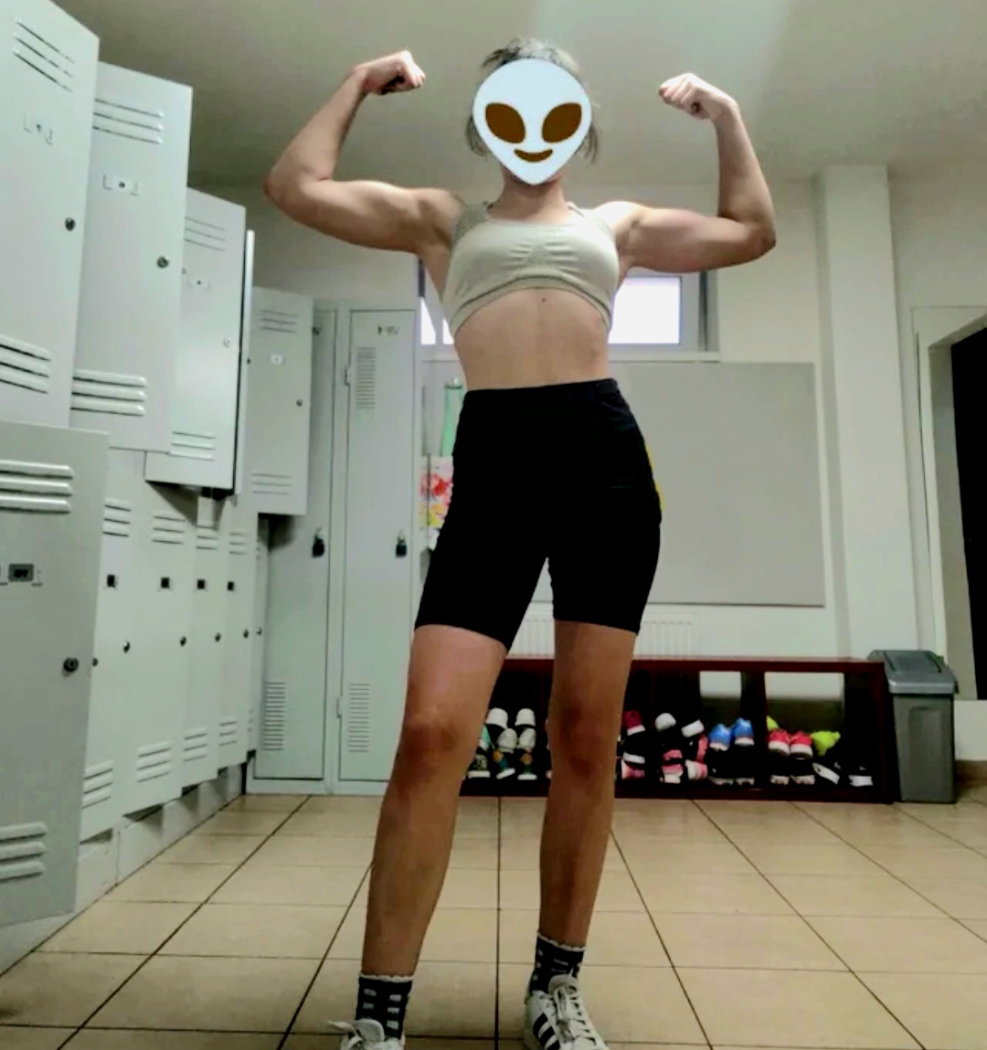 Fit/ muscular girls on tinder