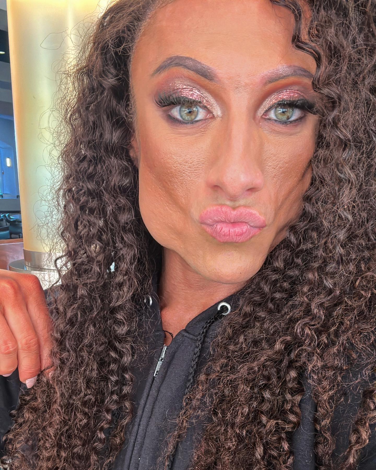 Girls with strong jaw lines