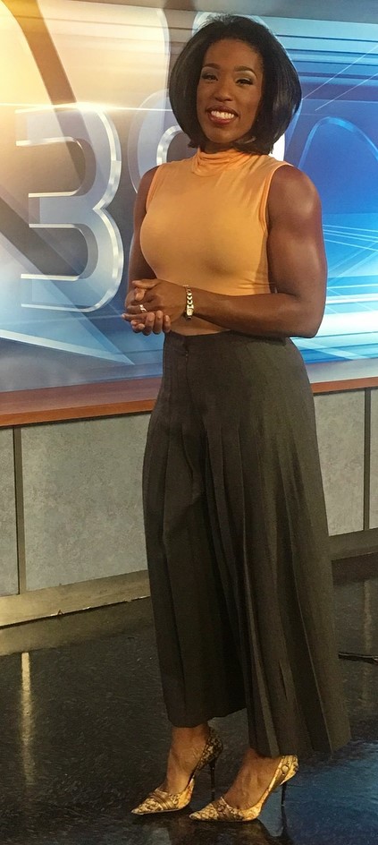 News Reporter Muscle