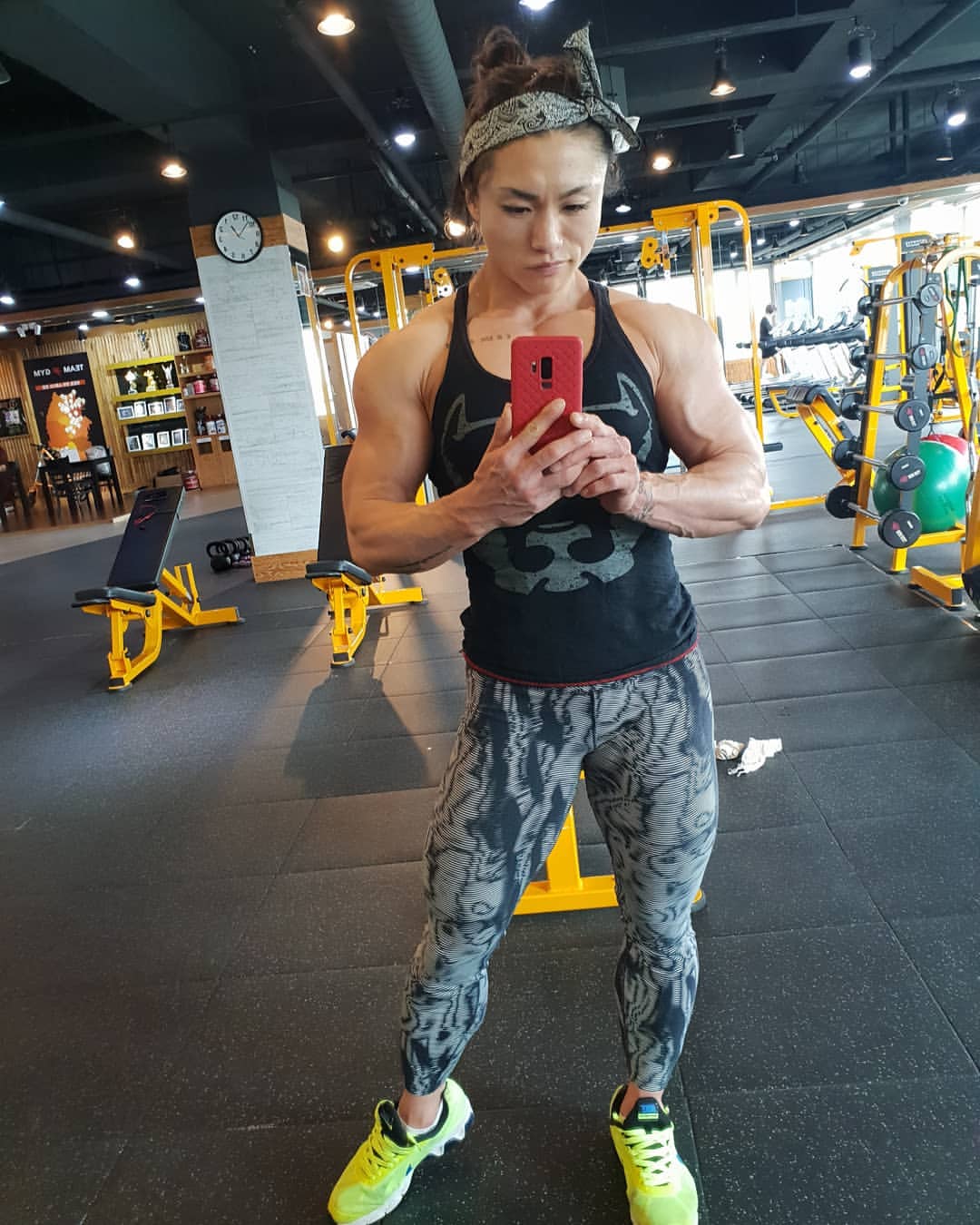 Chun-ri Kim (chunri.kim)