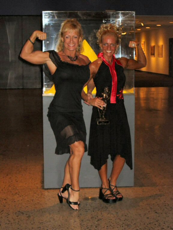 Tricia Travis, Nichole Menlendez