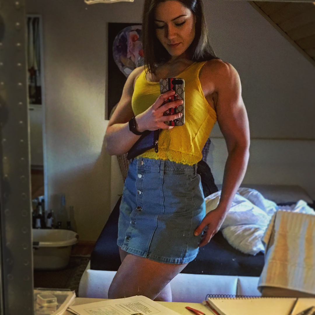 Dina Bakic (theserbianbrunette)