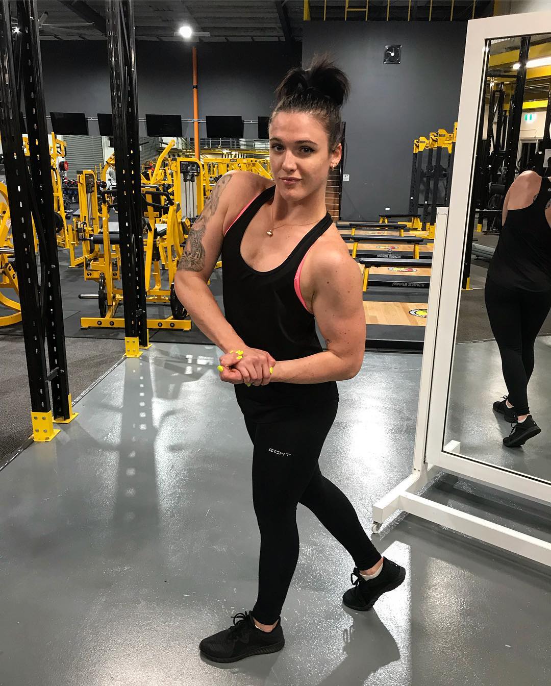 Renee-Elizabeth (lil_gym_addict)