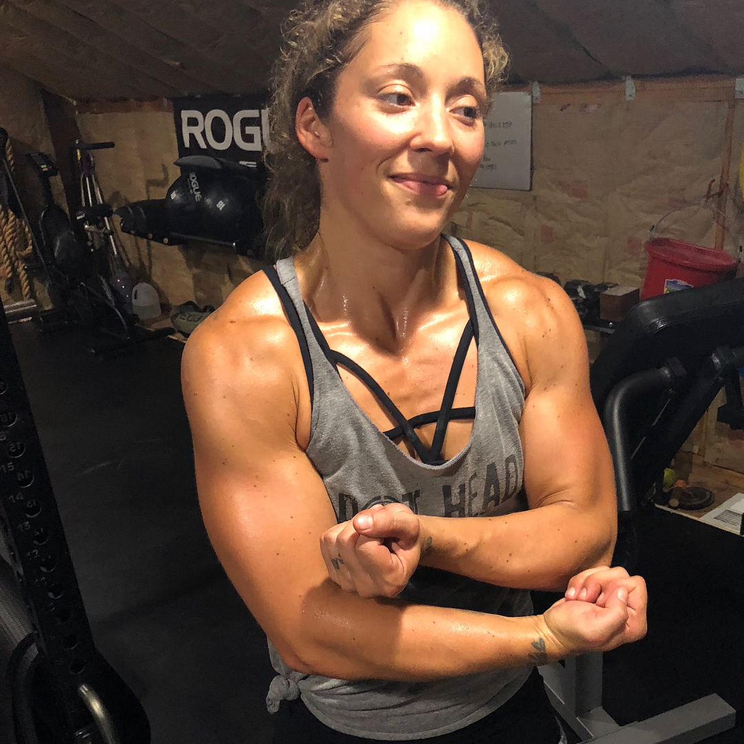 Lauren Pockevich (la_ren.official_88)