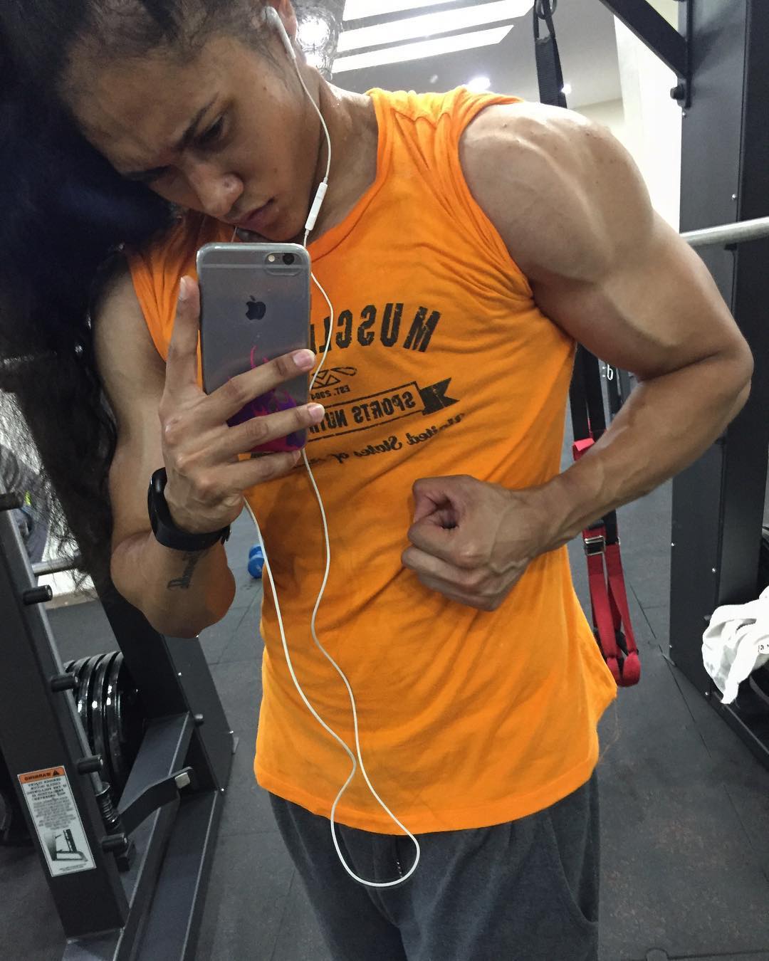 Laura Marulanda (laura_physique)