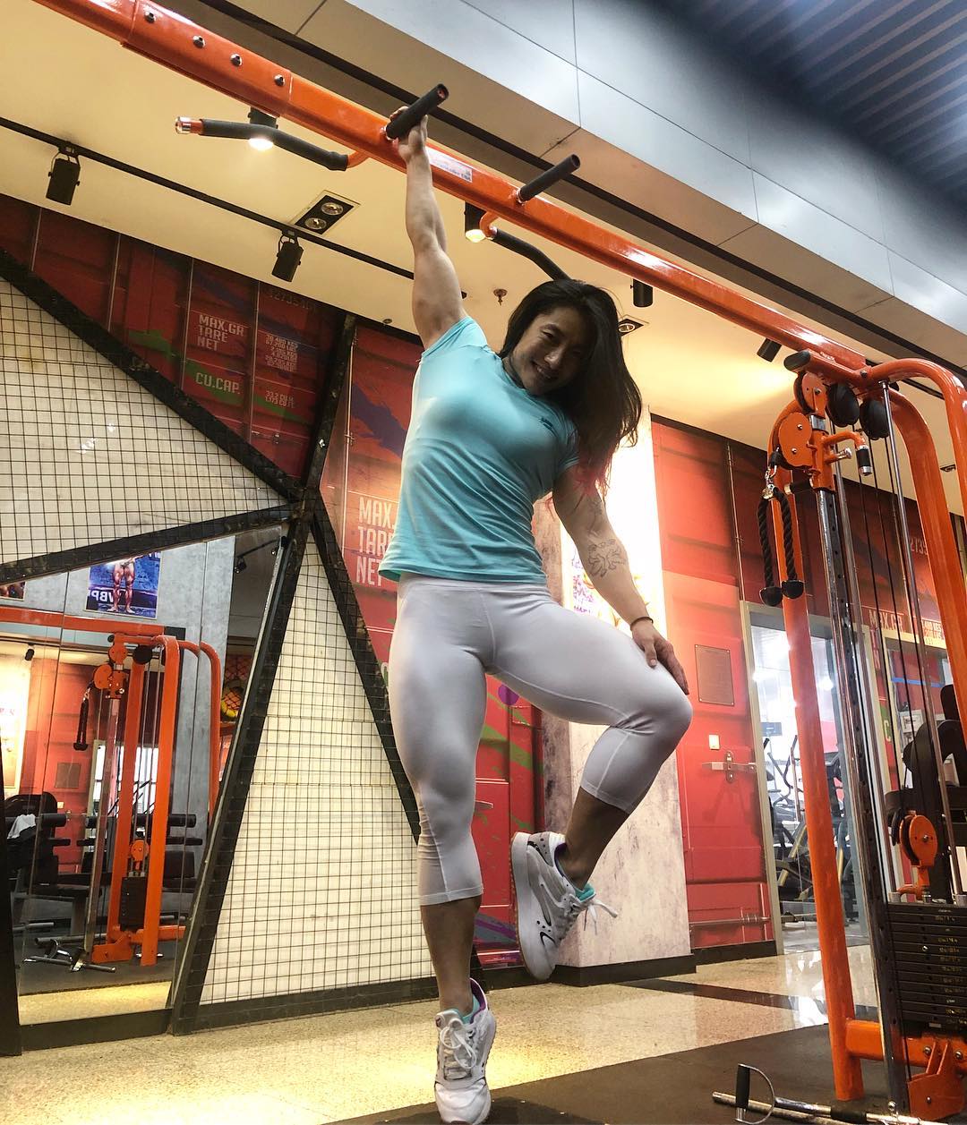 Olivia Biàn Ruìyīng (280808608)