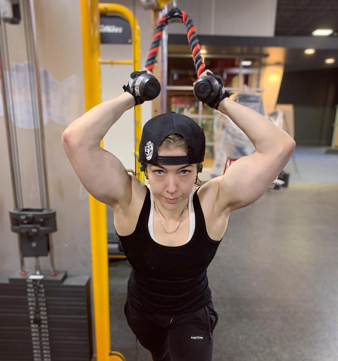 Tanya (the.vegan.valkyrie)