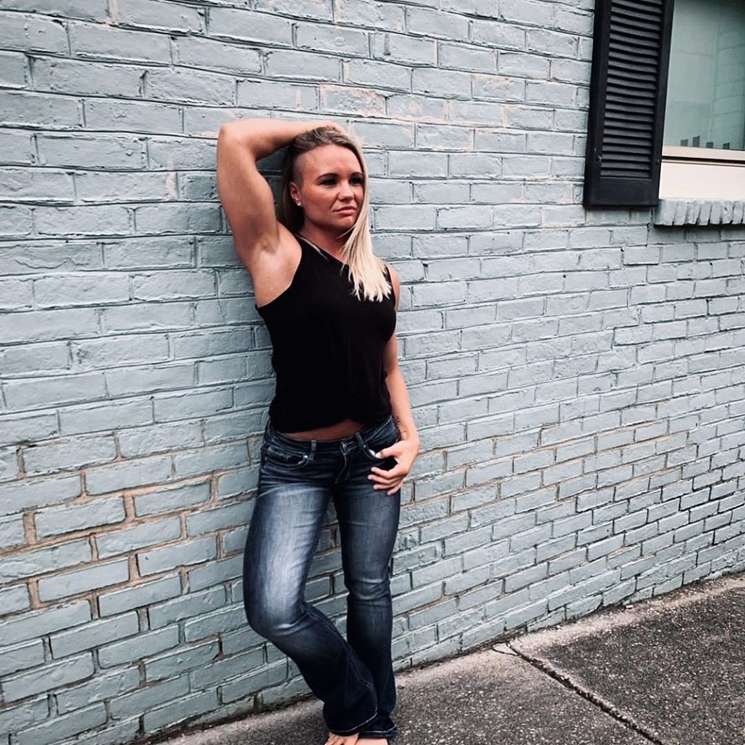 Emily Andzulis (Ivy Nile)