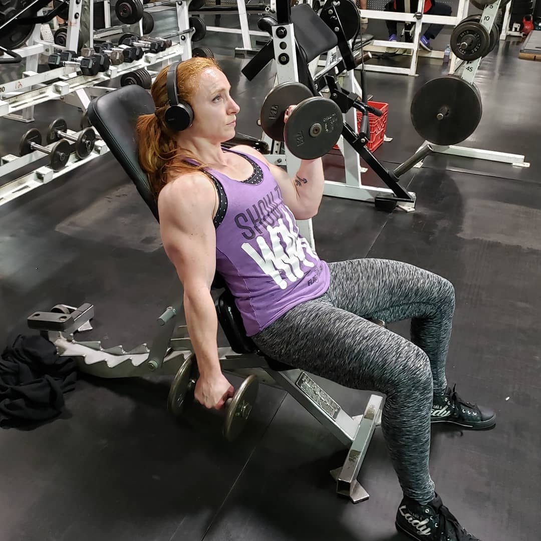 Amber (fit_little_redhead)