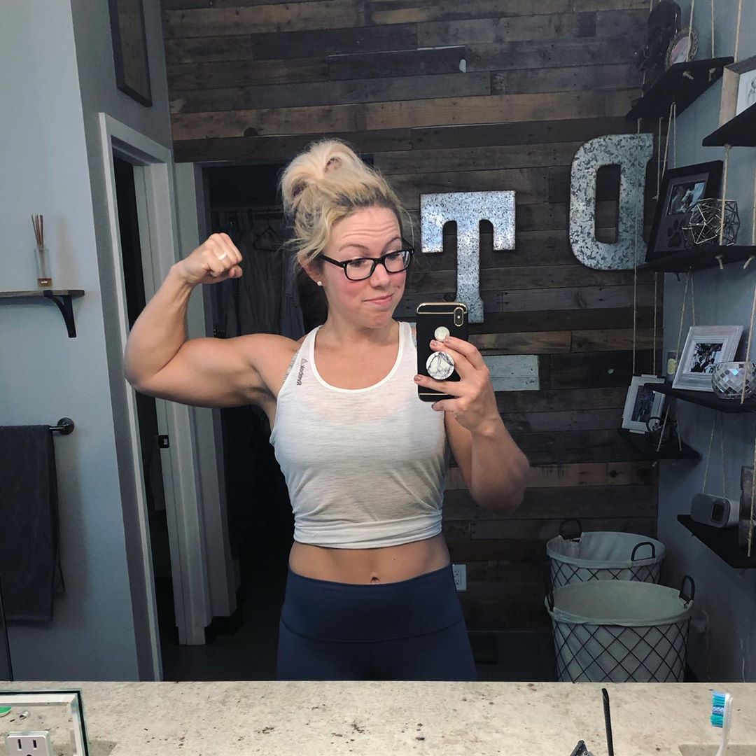 Tricia (trishathefitnessfisha)