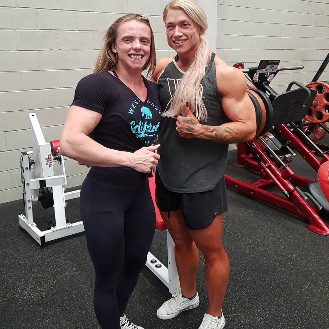 Heloisa Divardin, Julia Föry