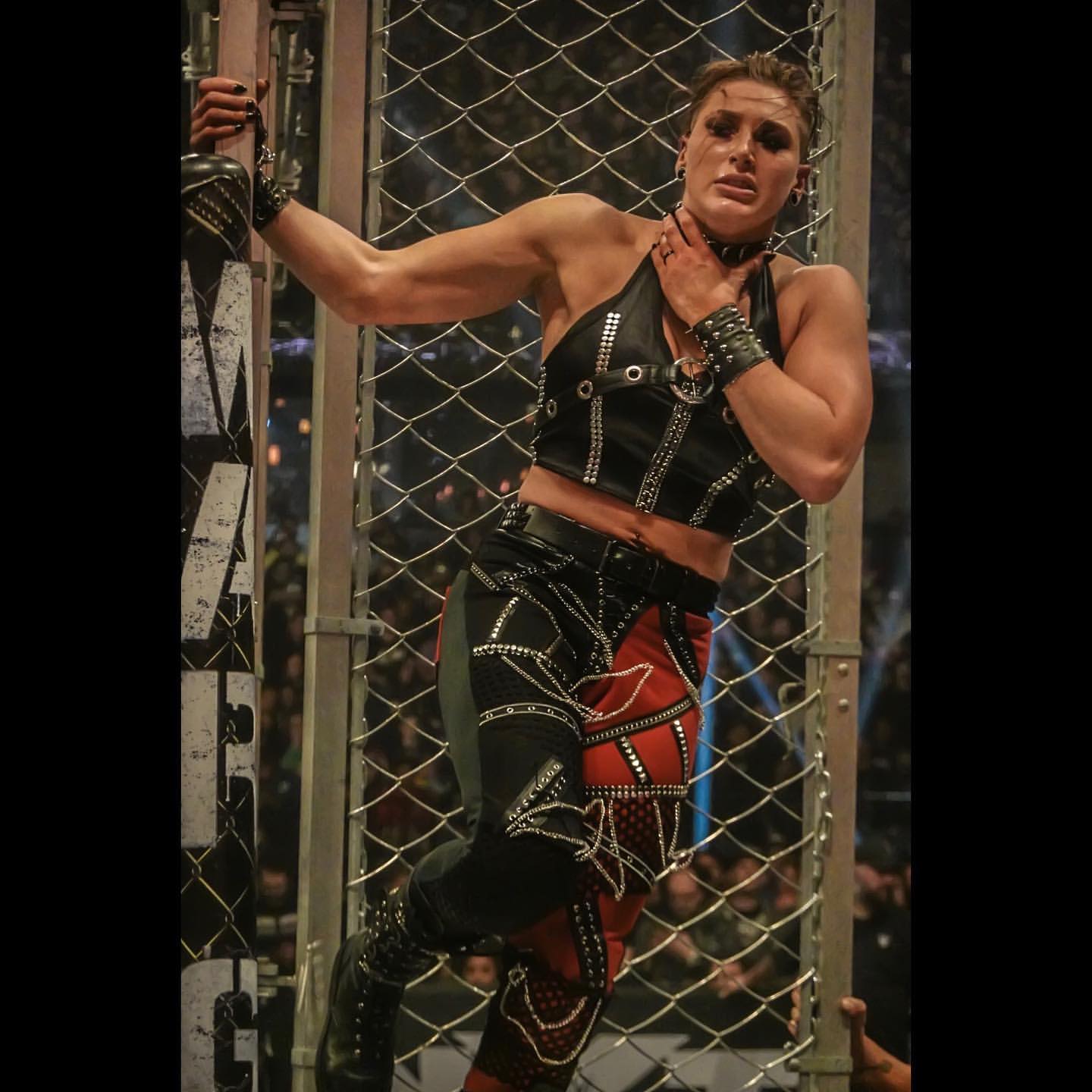 Demi Bennett (Rhea Ripley)