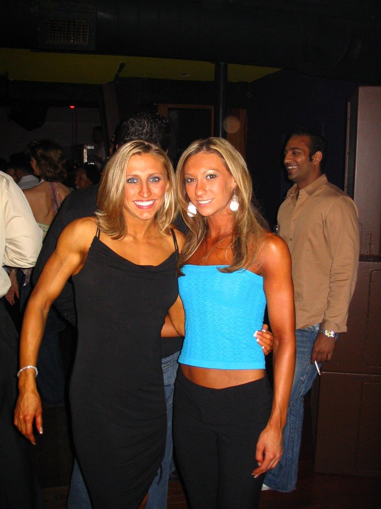 Jennifer Cowan, Susan Groshek