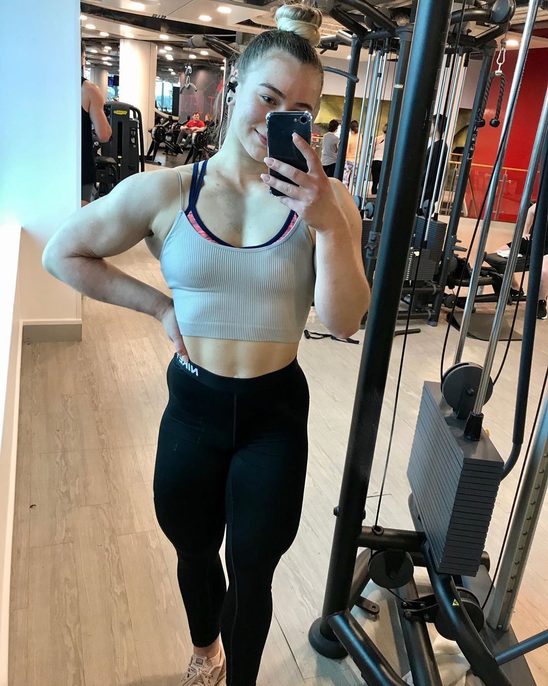 Victoria Vzvodnaya