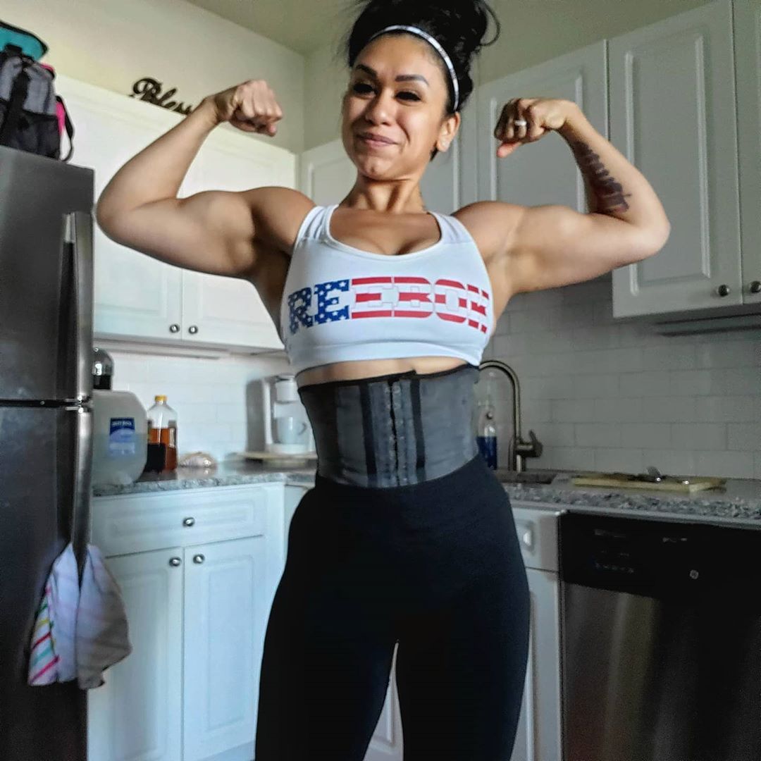 Dianna (killingitdianna)