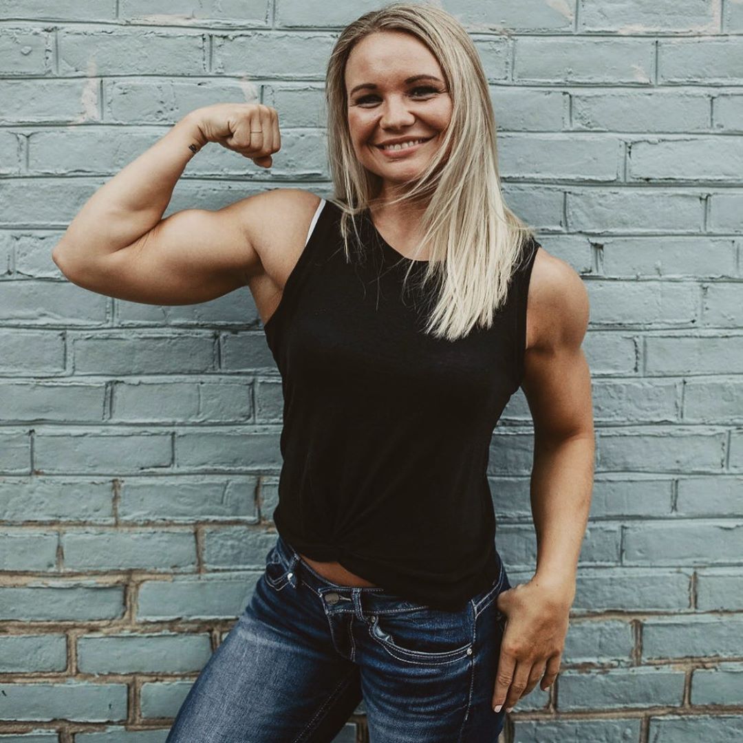 Emily Andzulis (Ivy Nile)