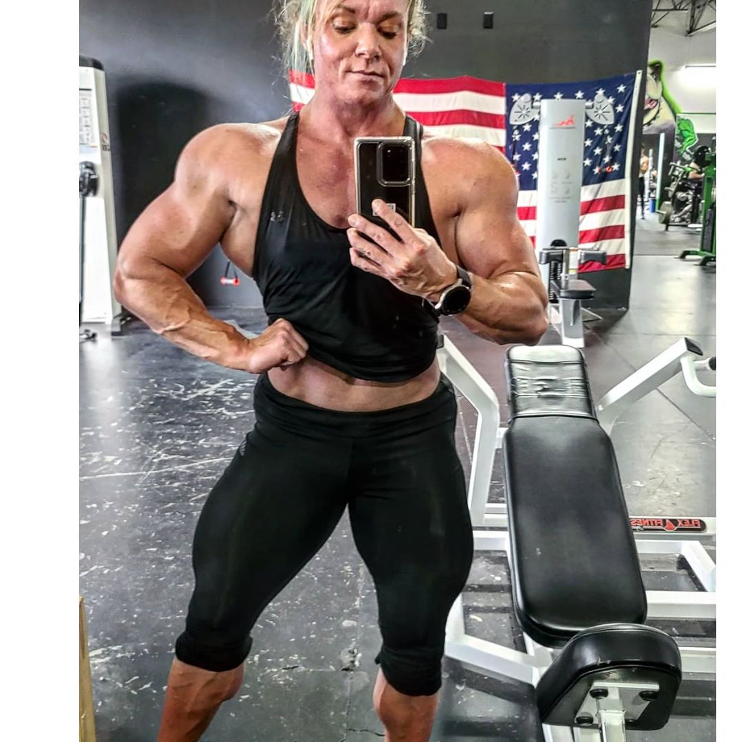 Jessica Martin (jessimartin1815)