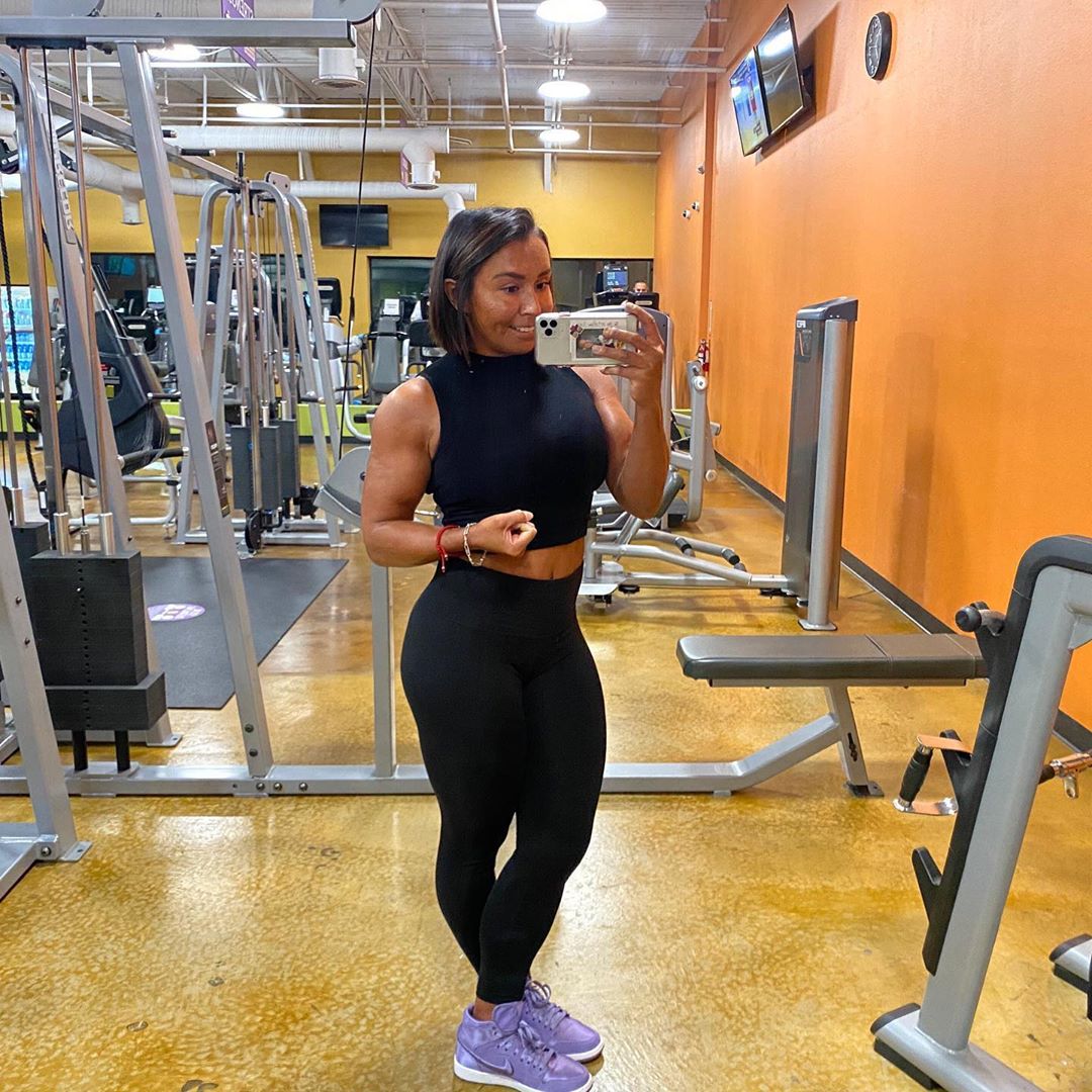 Erica Aguilar (em_aguila.246)