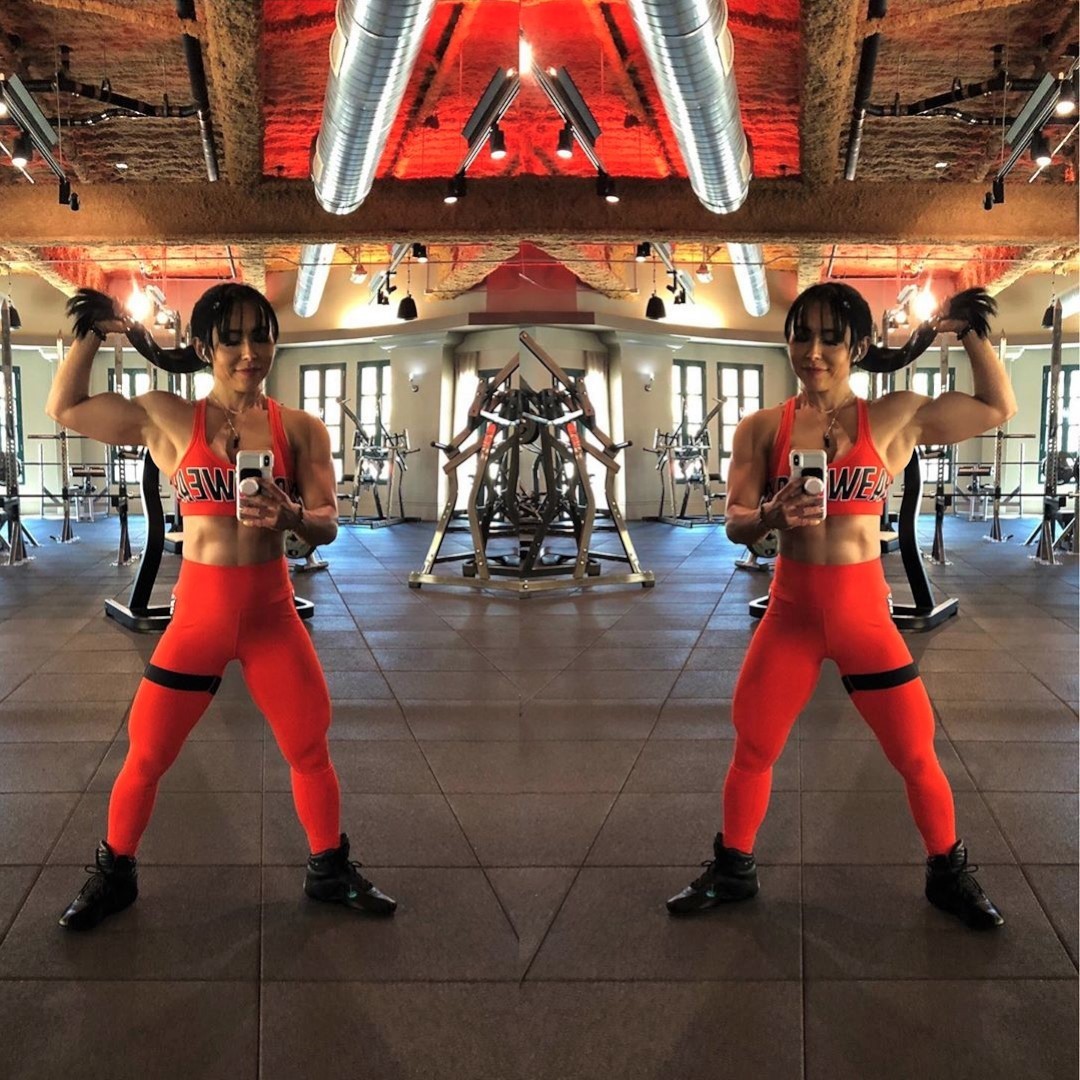 Sachi (jp__littlemonstersachi111)