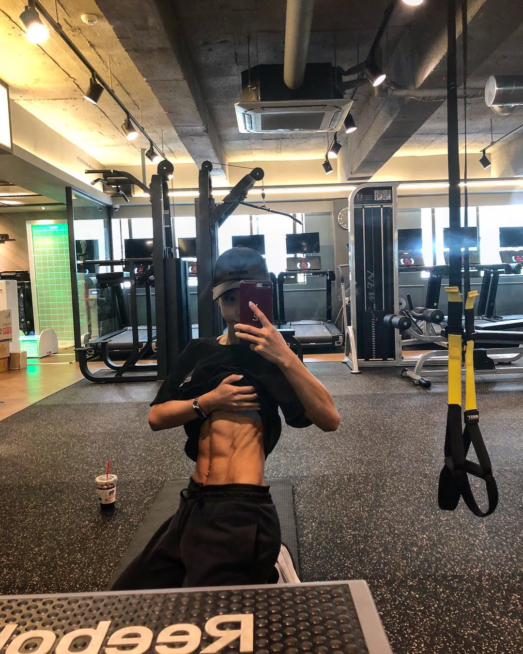 Choe Lìnà (cūi_lìnà1244) (lìnà0124)