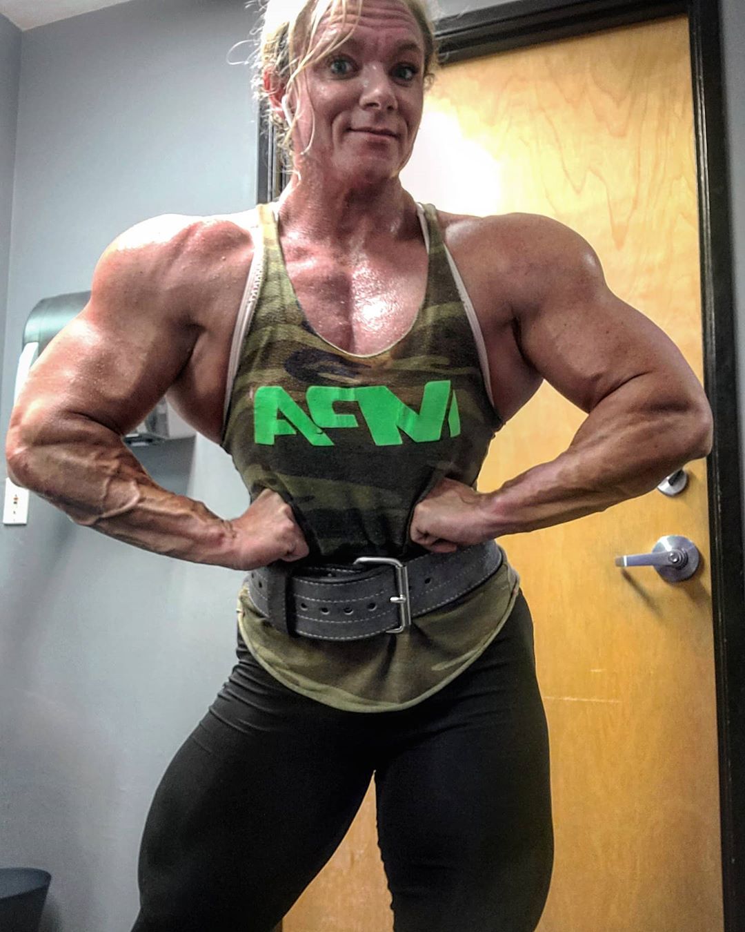 Jessica Martin (jessimartin1815)