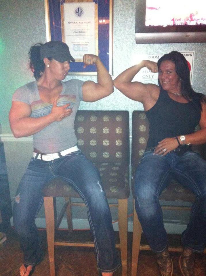 Megan Abshire, Jennifer Scarpetta