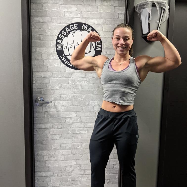 Julia Di Pompeo (Champlin)