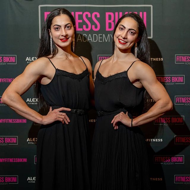 Mari Khachatryan, Anna Khachatryan