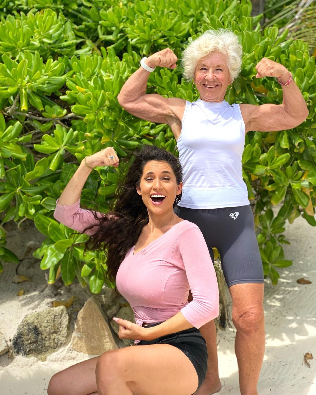 Alyne (dearalyne), Joan MacDonald