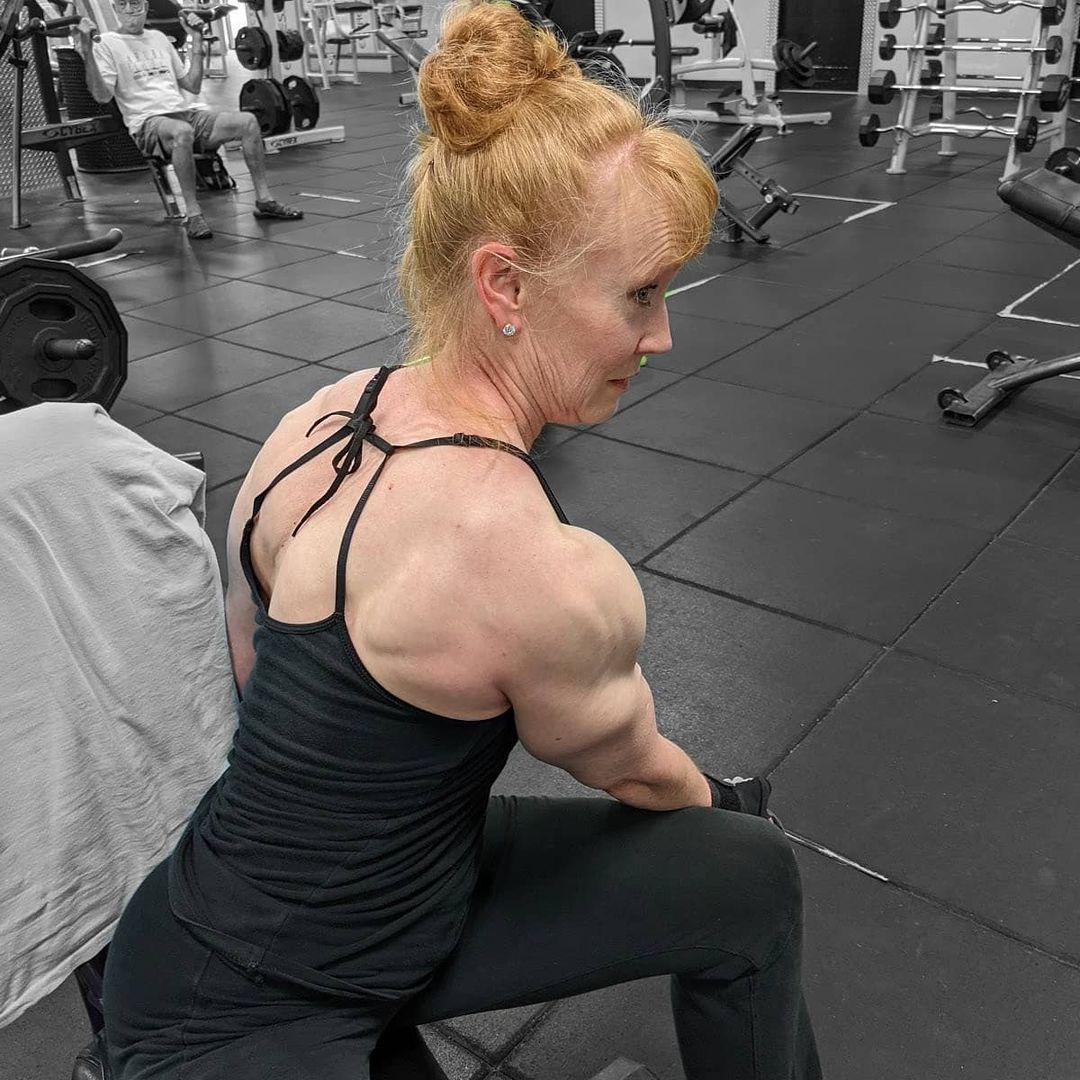 Sue (island.fit.couple)