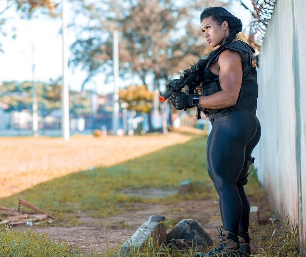 Alessandra Alves