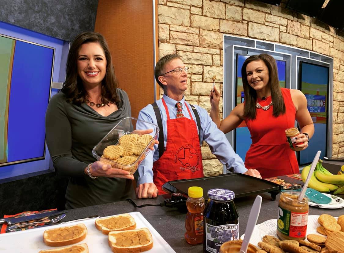 Kelsey Borza, Jillian Fertig