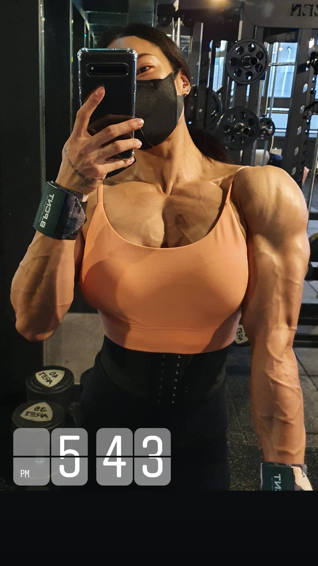 Park Hanwul (hanwool_ifbbpro)