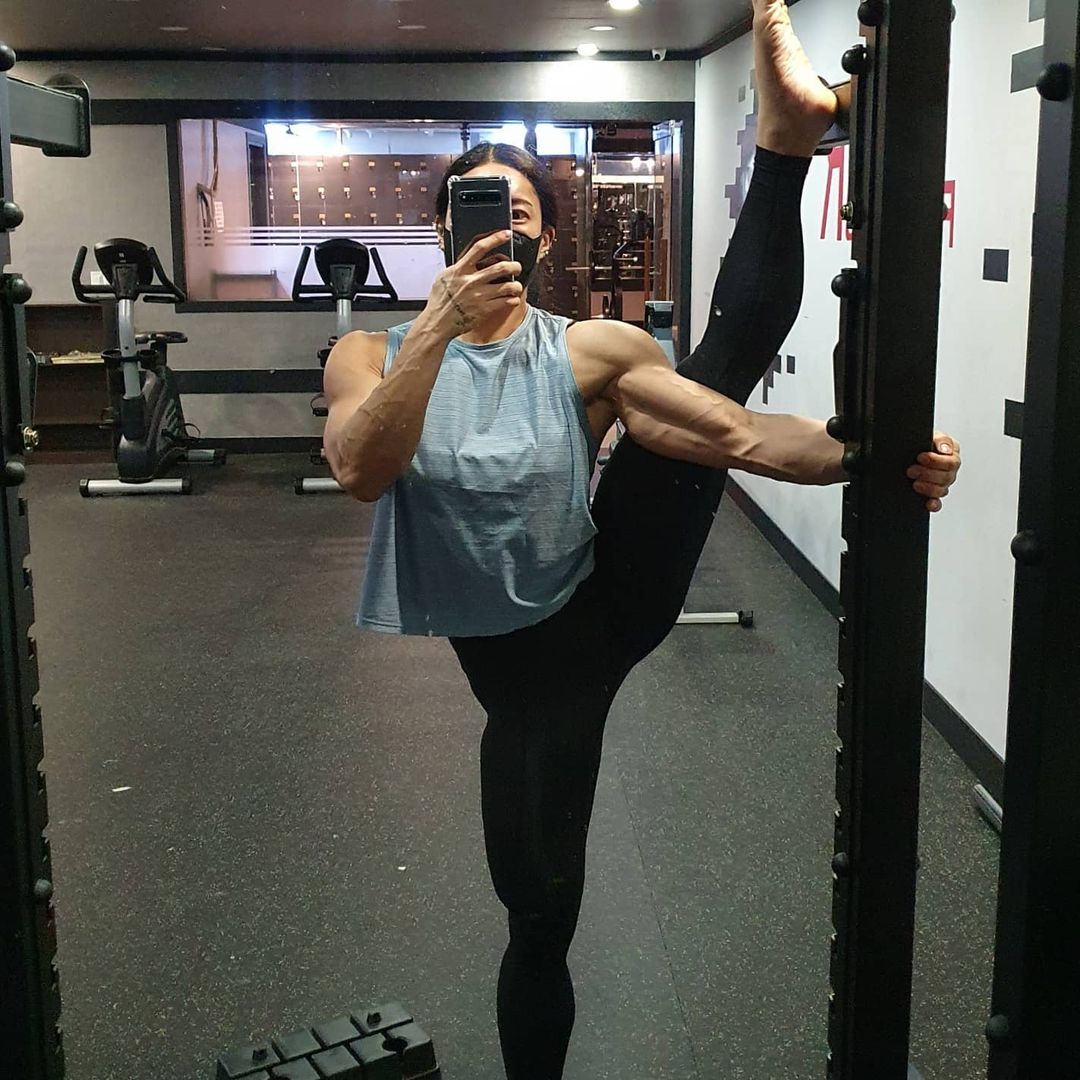 Park Hanwul (hanwool_ifbbpro)