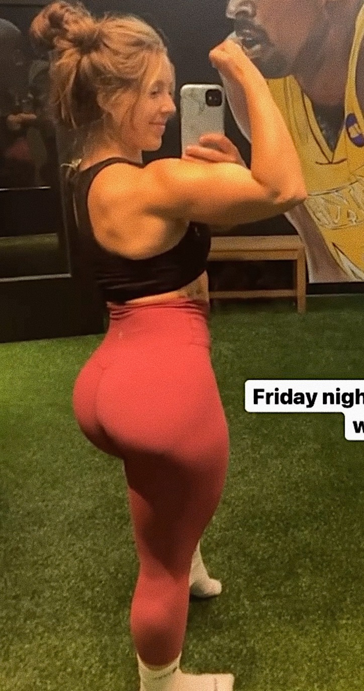 Katrina Wright (collegecleaneating)