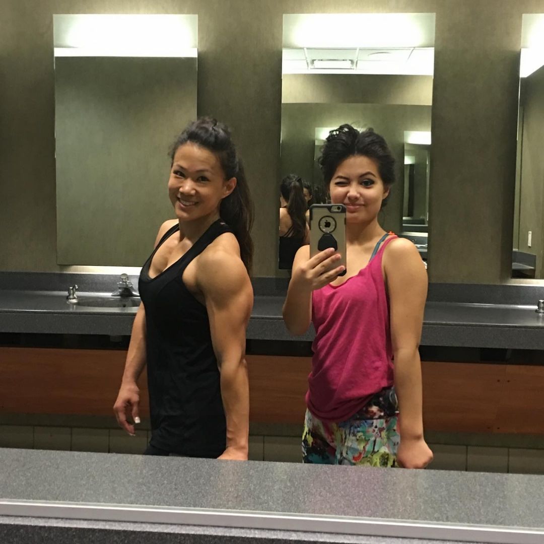 Helen Davis, Maya Davis (mayatheglamazon)