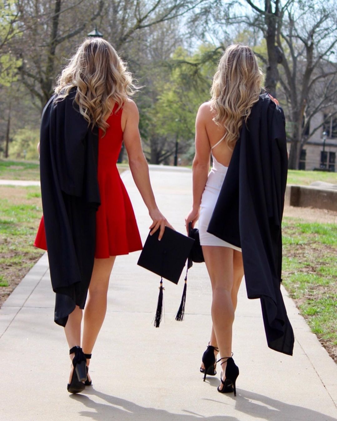 Tori Weeks, Lexi Weeks