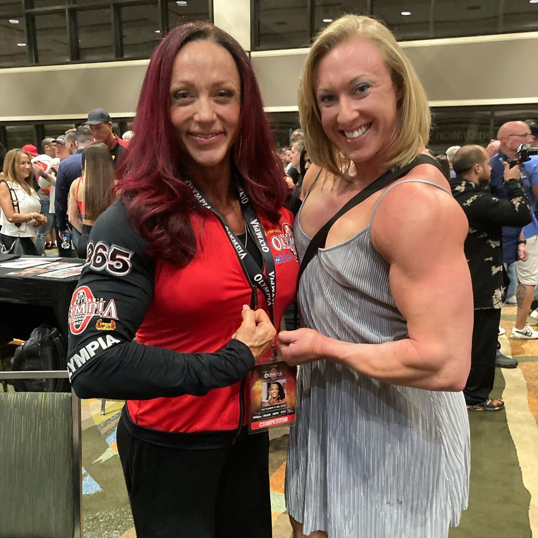 Tanya Chartrand (Red Diamond), Katie Marie Adeson (backzilla)