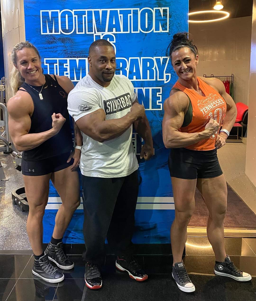 Jennifer Faccinto, Silvia Hammontree