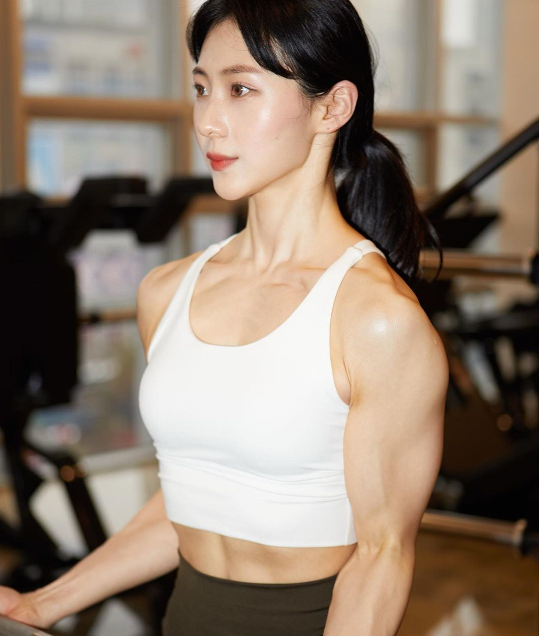 Moon Nee (mu.ni7979)