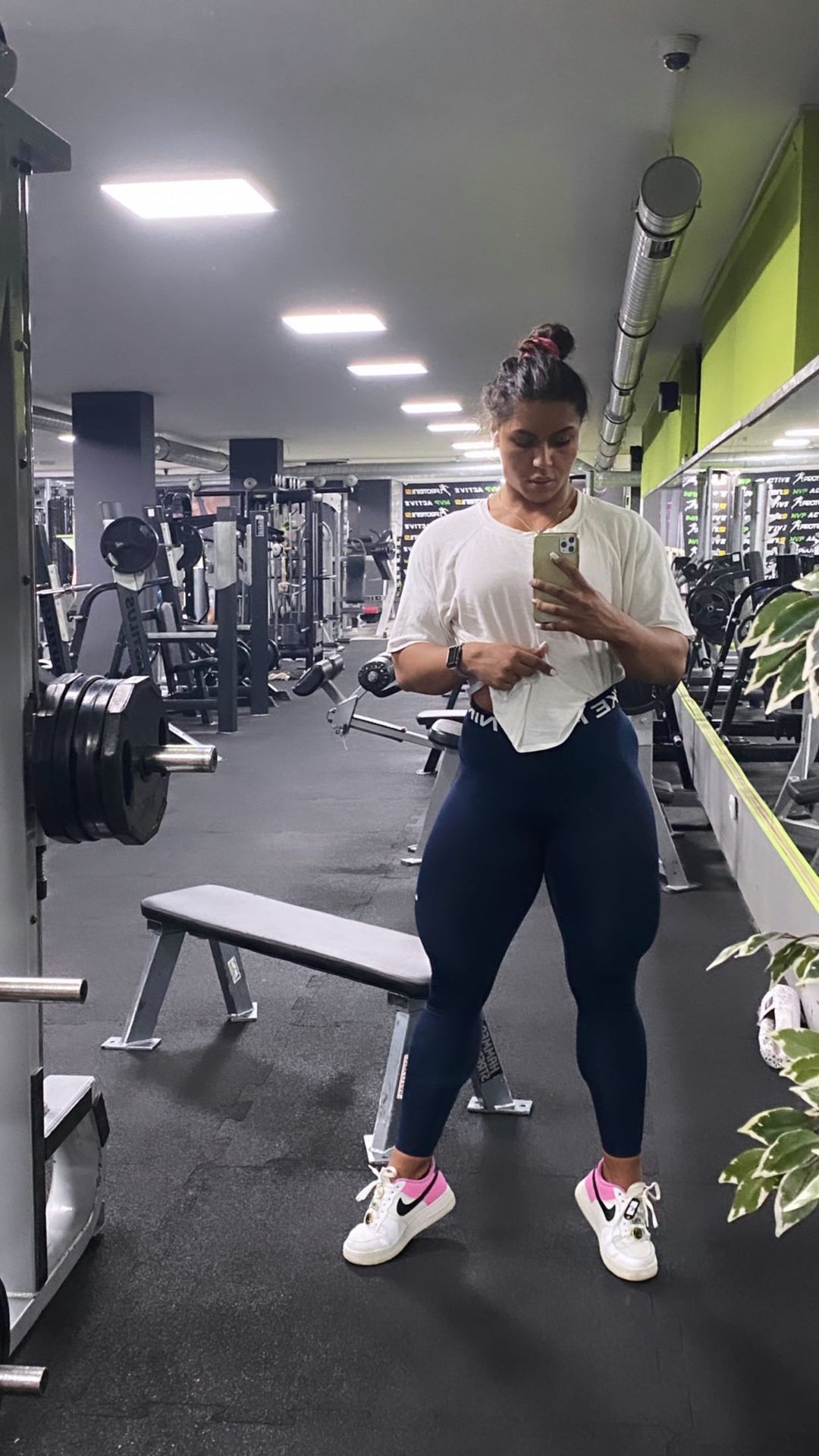 Dina Bakic (theserbianbrunette)