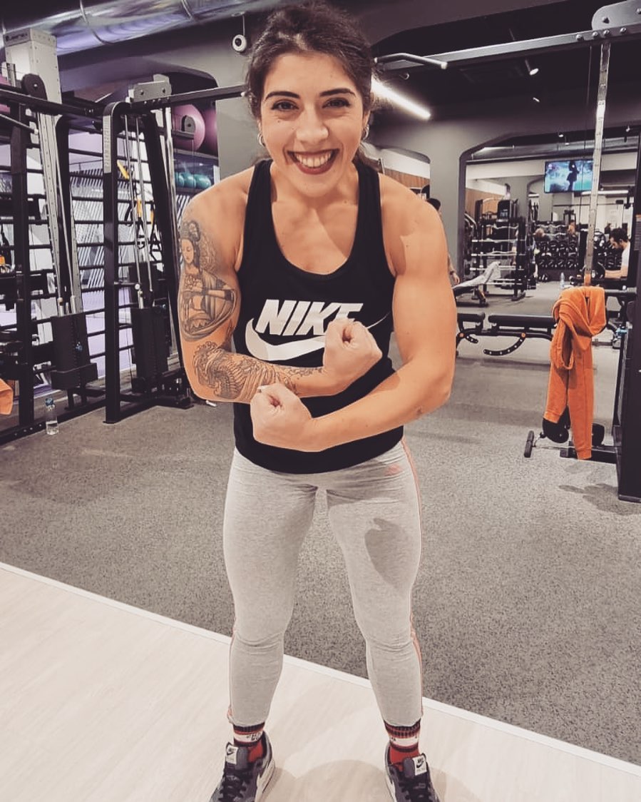 Angelica Franci (angy_wellnessifbb)