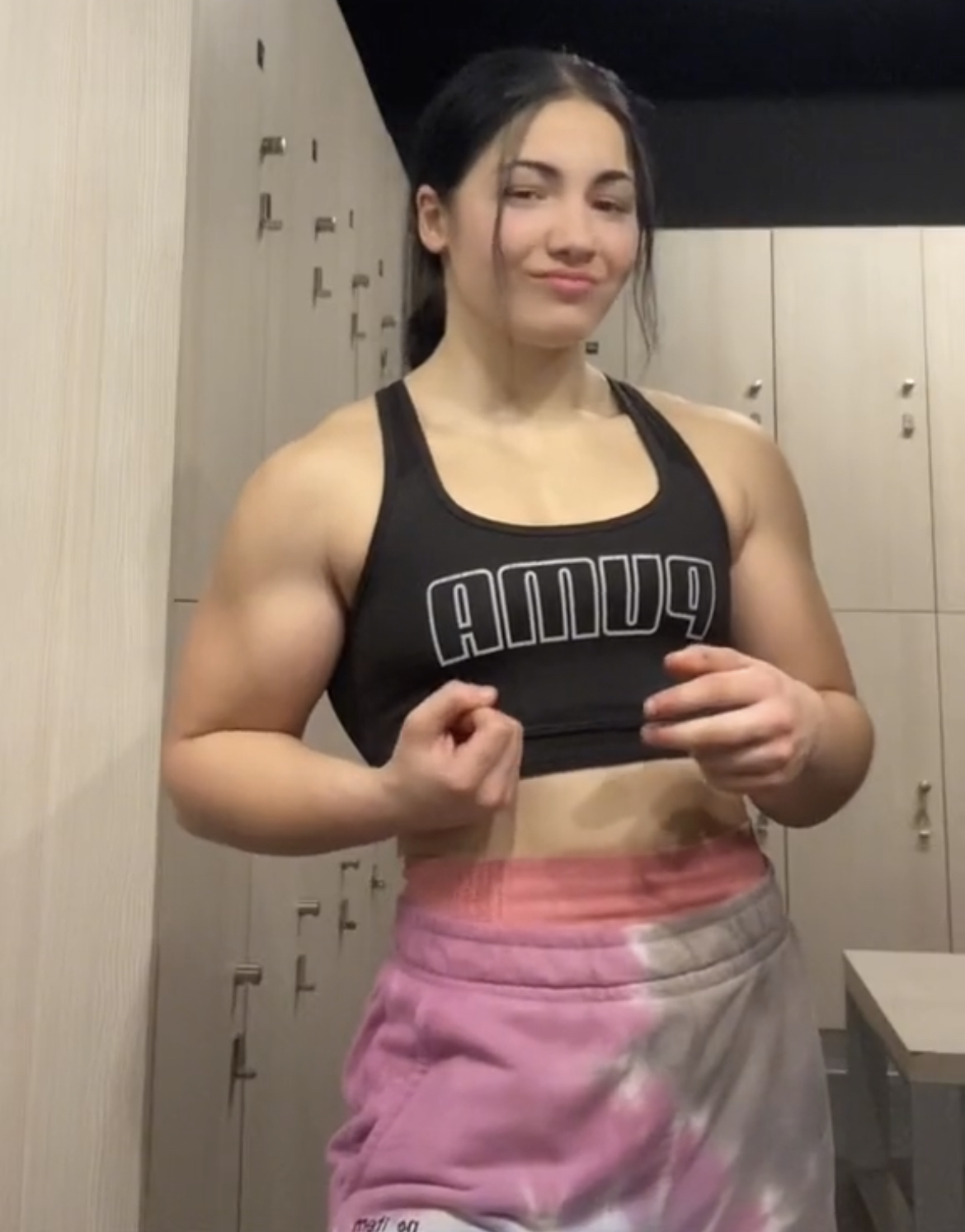 Ines Sequera (inessequera_)