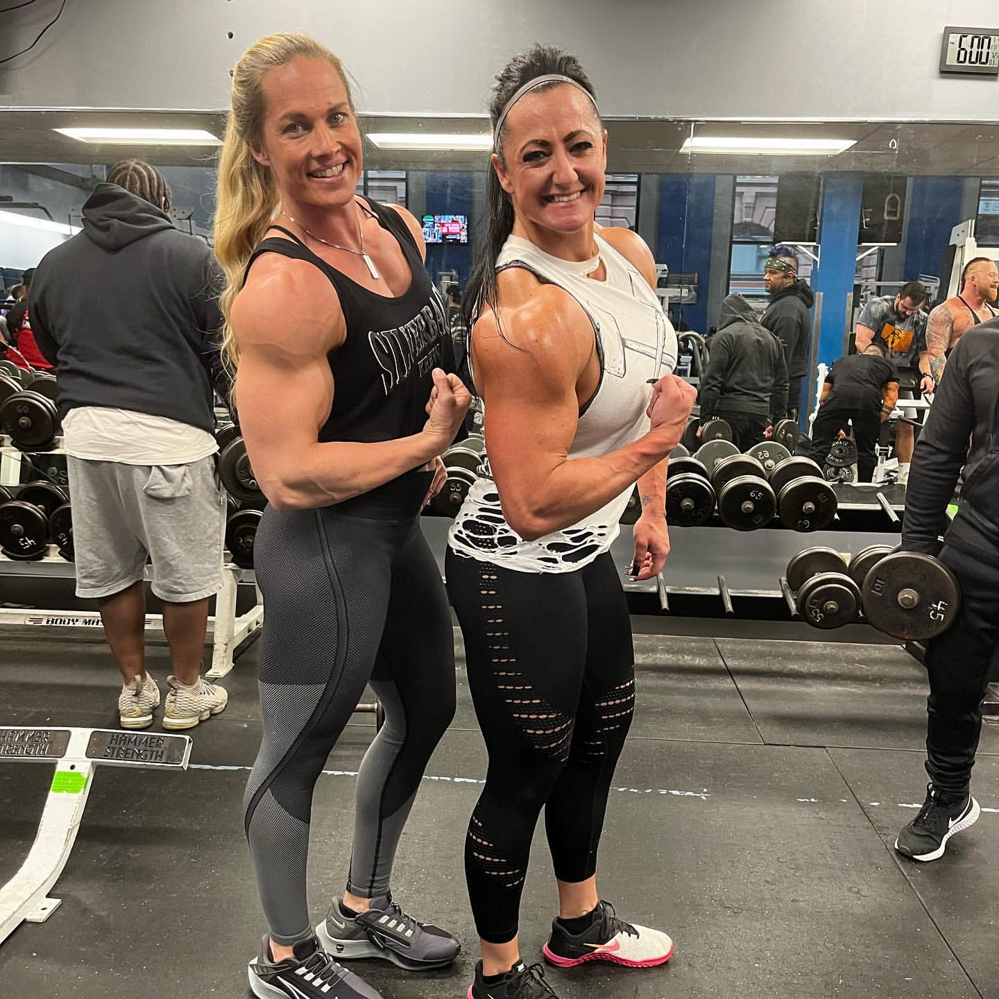 Jennifer Faccinto, Silvia Hammontree