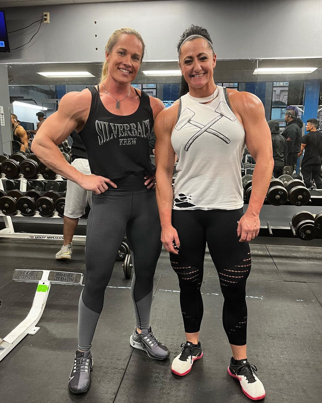 Jennifer Faccinto, Silvia Hammontree