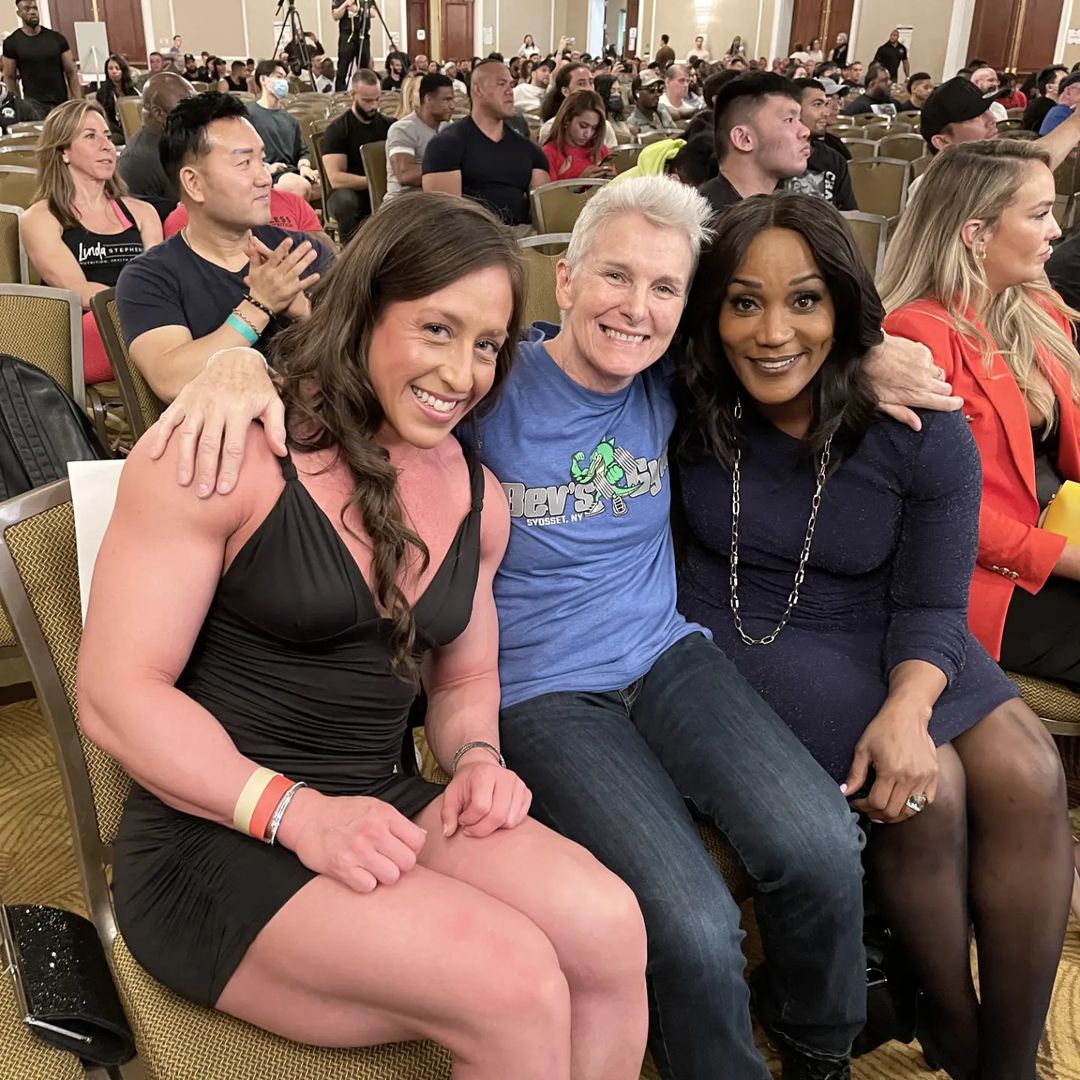 Sarah Villegas, Bev Francis, Lenda Murray