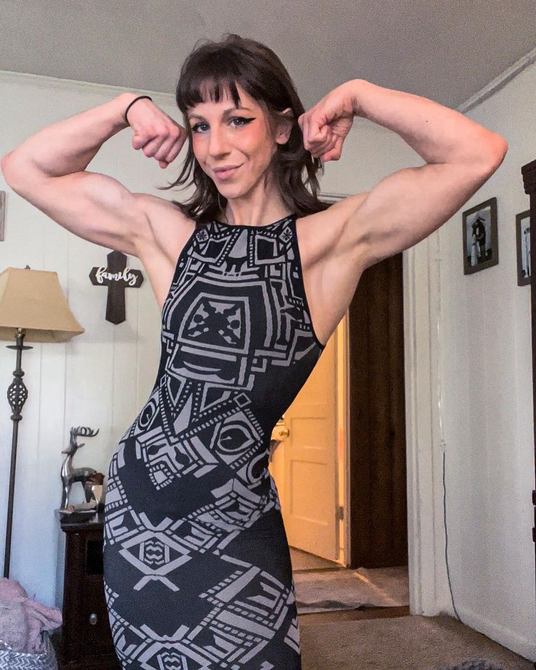 Jessica Piccoli (jjjeeessiiiccaaa)