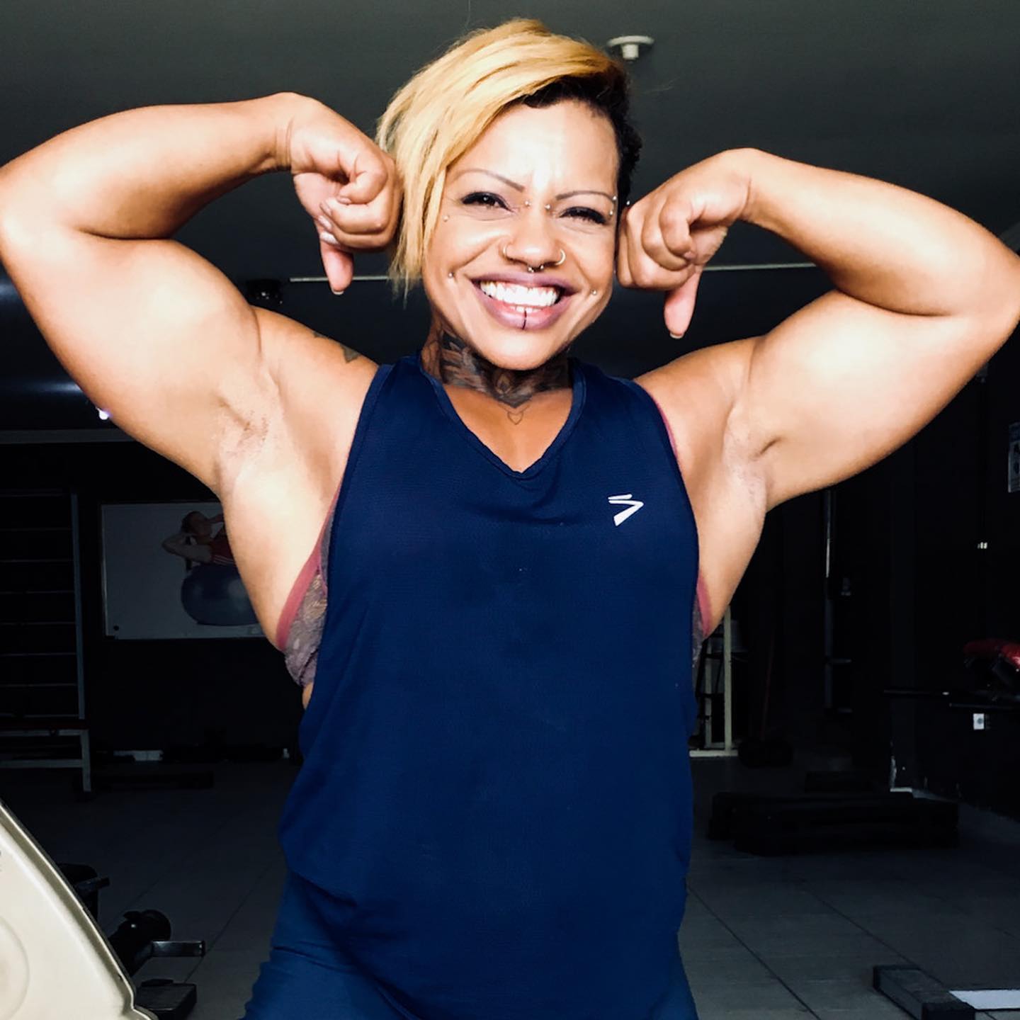 Andreia Johnson (Sia Capitu)