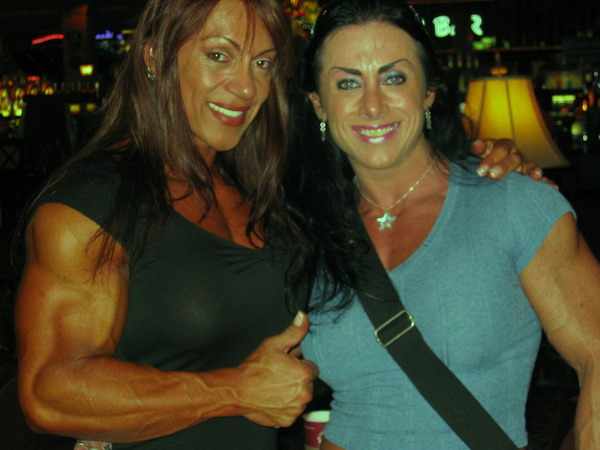 Yaxeni Oriquen, Monica Martin