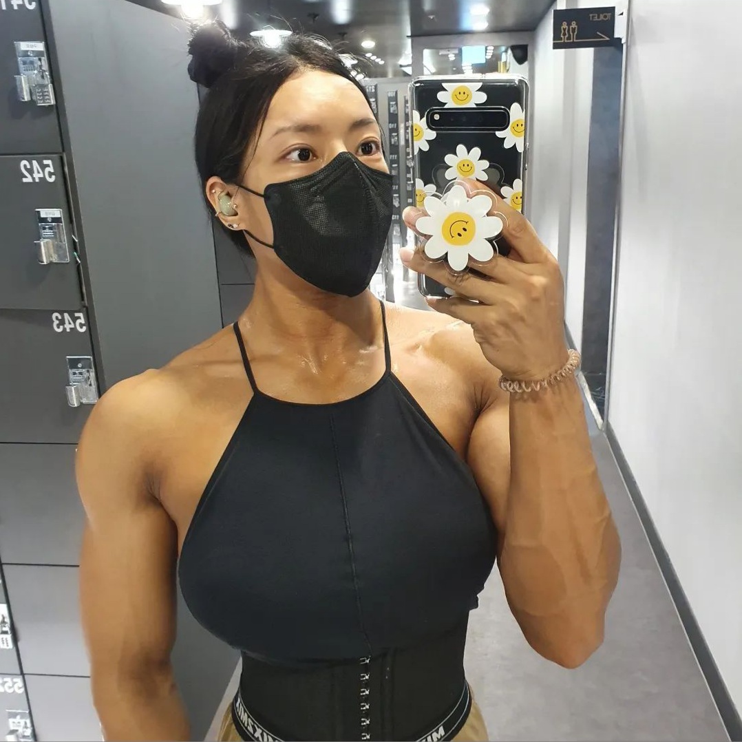 Park Hanwul (hanwool_ifbbpro)